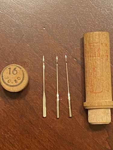 Vintage Boye Wooden #16 Needle Case Holder with 3 Needles | eBay
