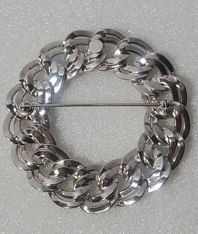 Vintage 1940’s Monet Dbl Chain Link Circle Wreath Brooch Pin Silver ...