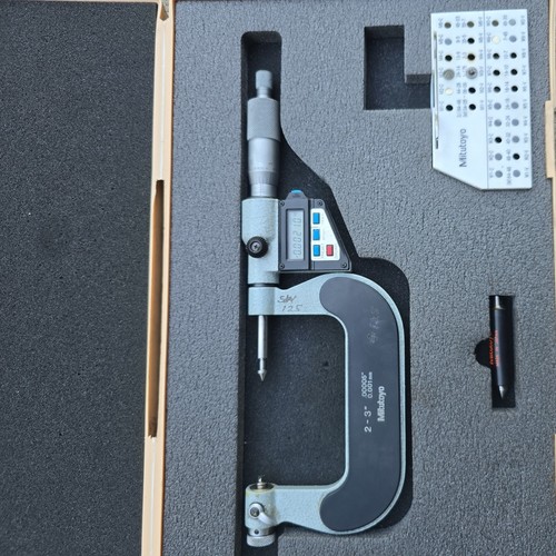MITUTOYO 2”-3” DIGITAL SCREW THREAD PITCH MICROMETER 326-713 | eBay
