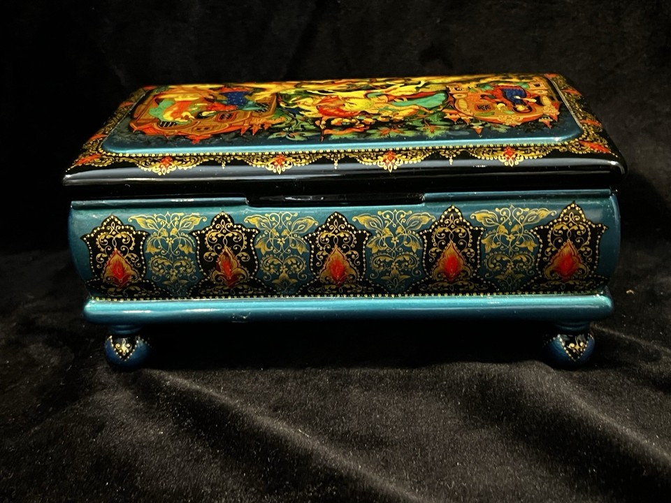 Hand-Painted Russian Lacquer Box Tikhomirov Palekh Style Signed P & N ...