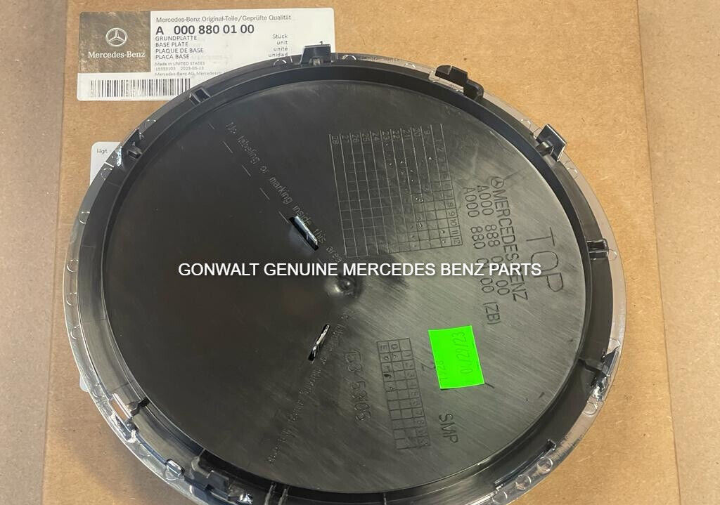 OEM 0008800100 Mercedes Benz Genuine GLB35 AMG 2021-2023 Grille Emblem ...