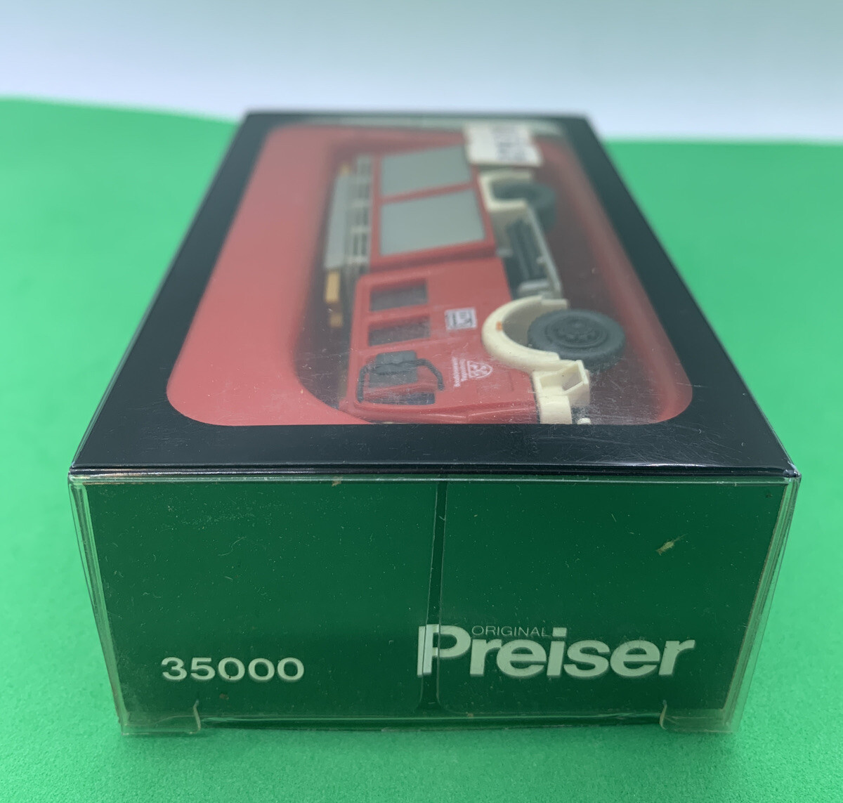 Preiser Mercedes No. 35000 Fire Engines HO Scale 1:87 scale made in ...
