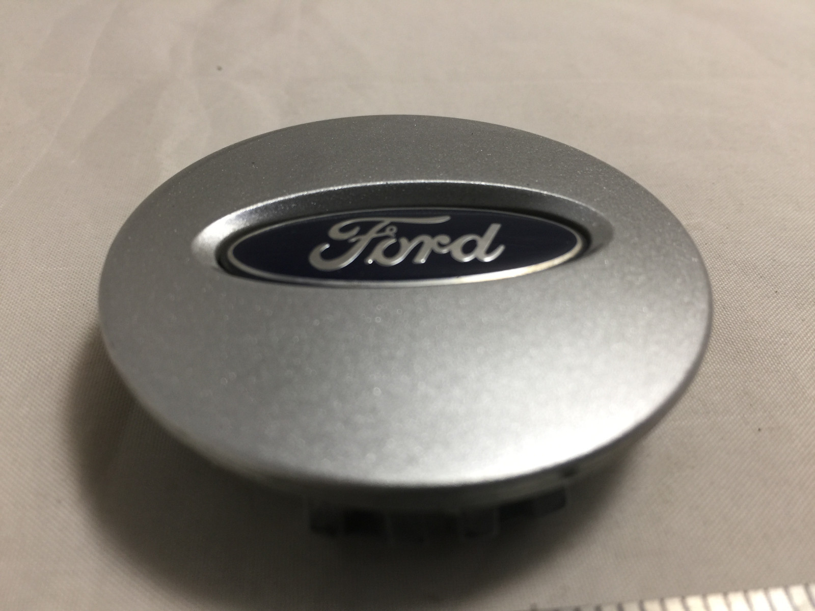 2006-12 Genuine Ford Focus Fusion Silver Center Hubcap Hub Cap OE 9E5C ...