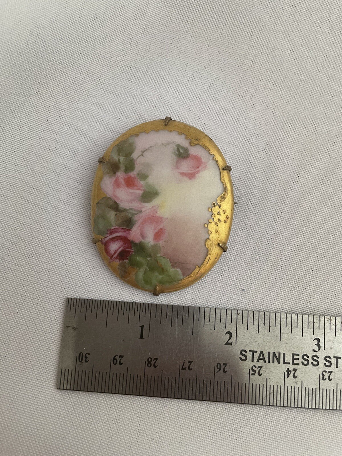 Antique Victorian Hand Painted Brooch - Gem