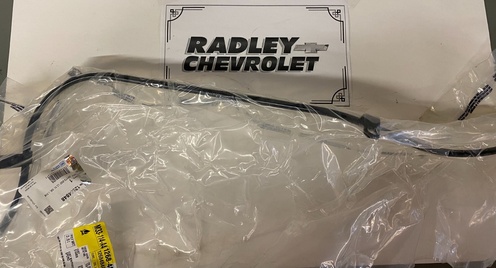 NEW GM OEM OIL TUBE- GENERAL MOTORS GMC 12684848 | eBay