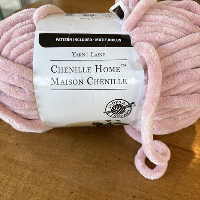 LOOPS AND THREADS..CHENILLE HOME..BLUSH PINK, 8.8 Oz, 109 Yds, Blanket ...