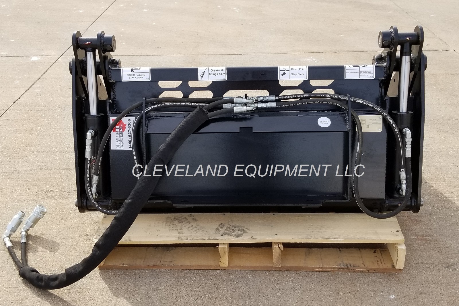 NEW 42" MINI 4-IN-1 COMBINATION BUCKET Ditch Witch Skid Steer Loader ...