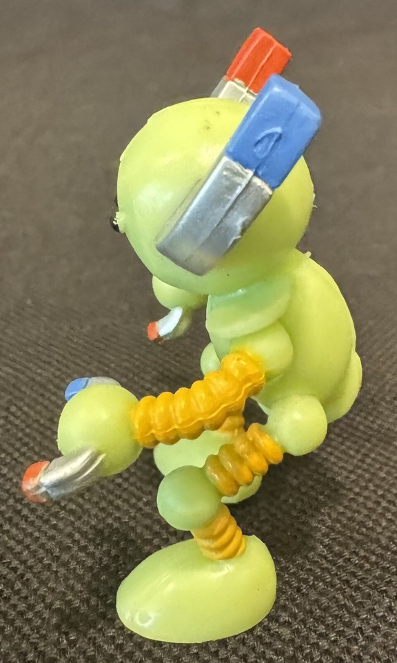 1996 Yu-Gi-Oh Beta "The Magnet Warrior" Mini Figure - Mattel Vintage ...