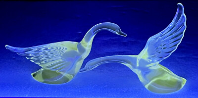 2 Vintage HEISEY GLASS Crystal GOOSE GEESE SWAN DUCK Bird Figurines ...