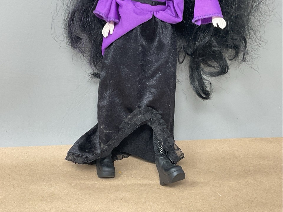 Bleeding Edge Pandora Begoth Gothic Fashion Doll Series 6 | eBay