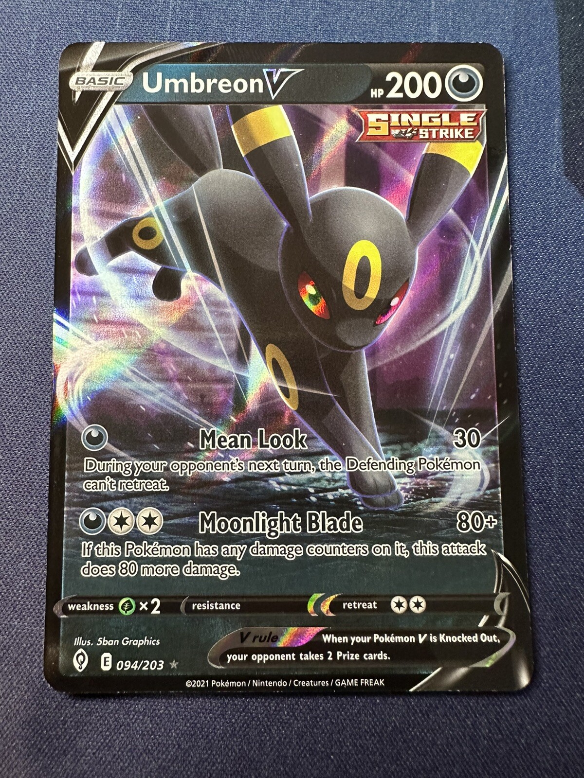 UMBREON V - 094/203 Ultra Rare Pokemon Card EVOLVING SKIES Pokemon Card ...