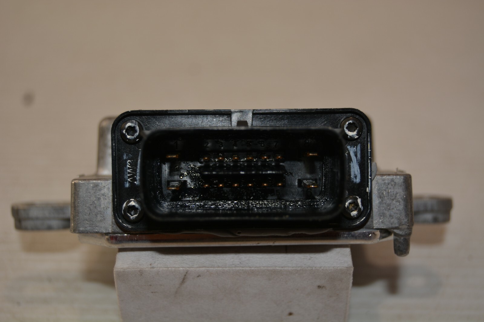 2013 2014 Chevrolet Equinox Fuel Pump Power Control Module Computer ...