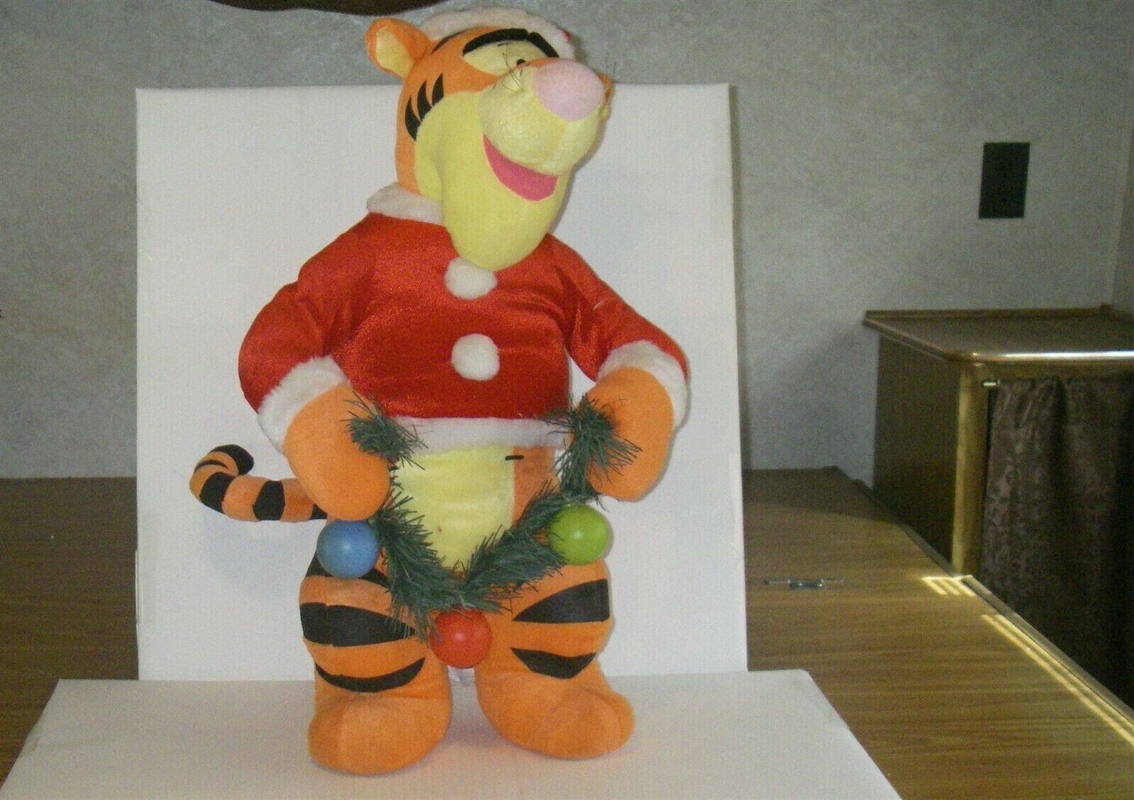 GEMMY DISNEY WINNIE THE POOH 30 INCH DOOR GREETER TIGGER PLUSH | eBay