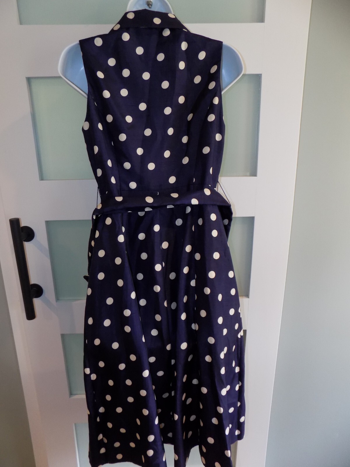 POSITIVE ATTITUDE NAVY BLUE POLKA DOT PEARL BUTTON CO… - Gem