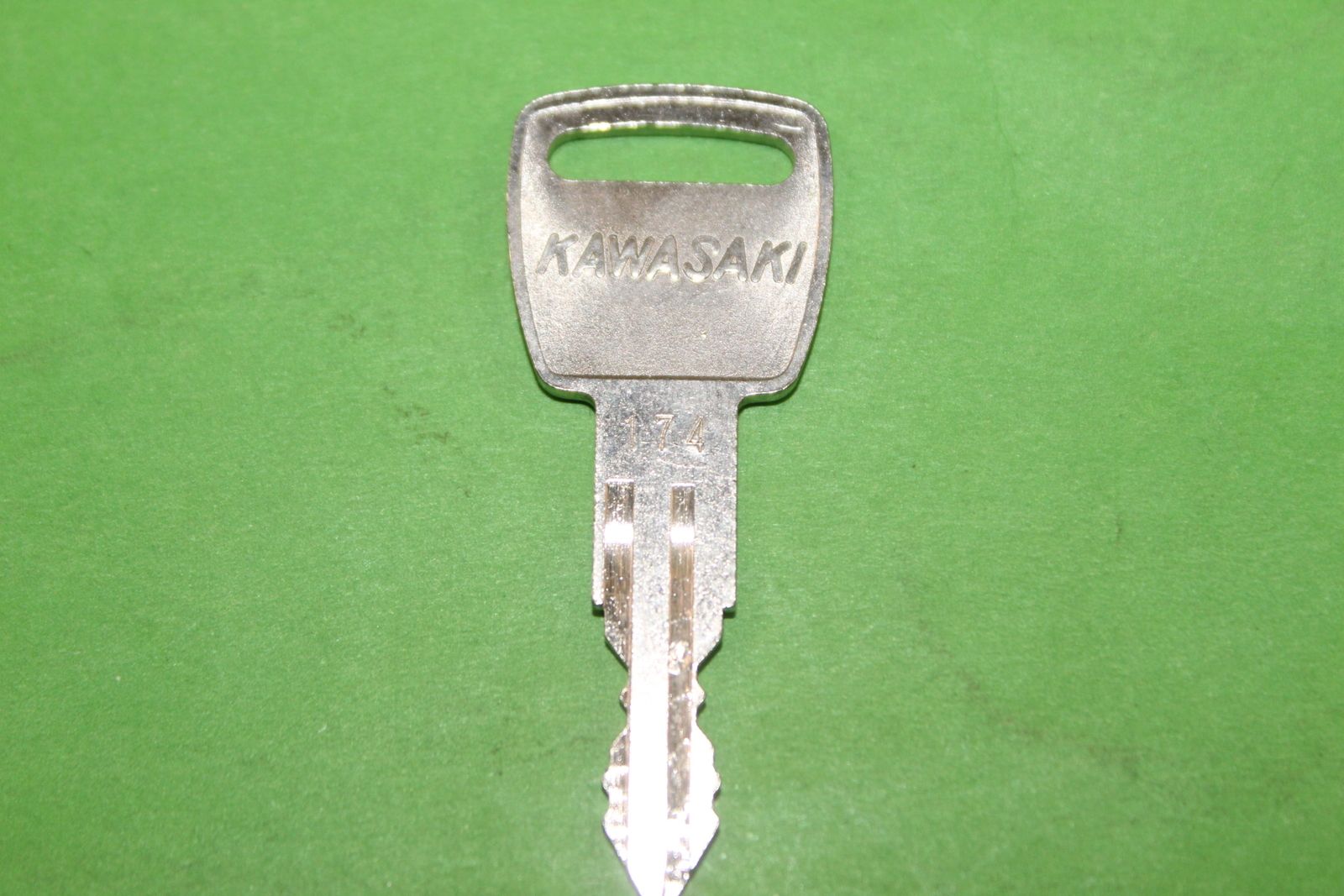 NOS OEM Key Precut Replacement # 174 G5 27008-042-74 | eBay