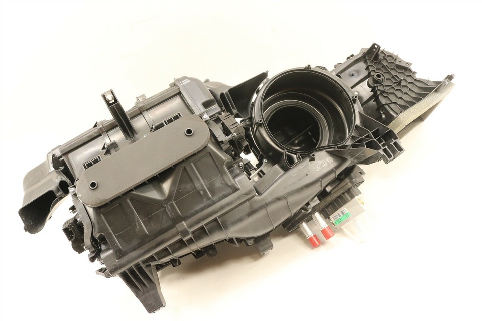 NEW OEM Ford A/C Evaporator Case Assembly FR3Z-19850-V Ford Mustang 2 ...