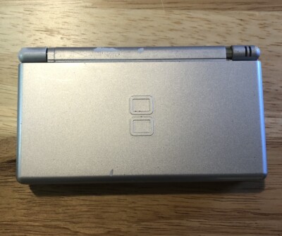 Nintendo DS Lite Silver Handheld System Broken Hinge 45496718466 | eBay
