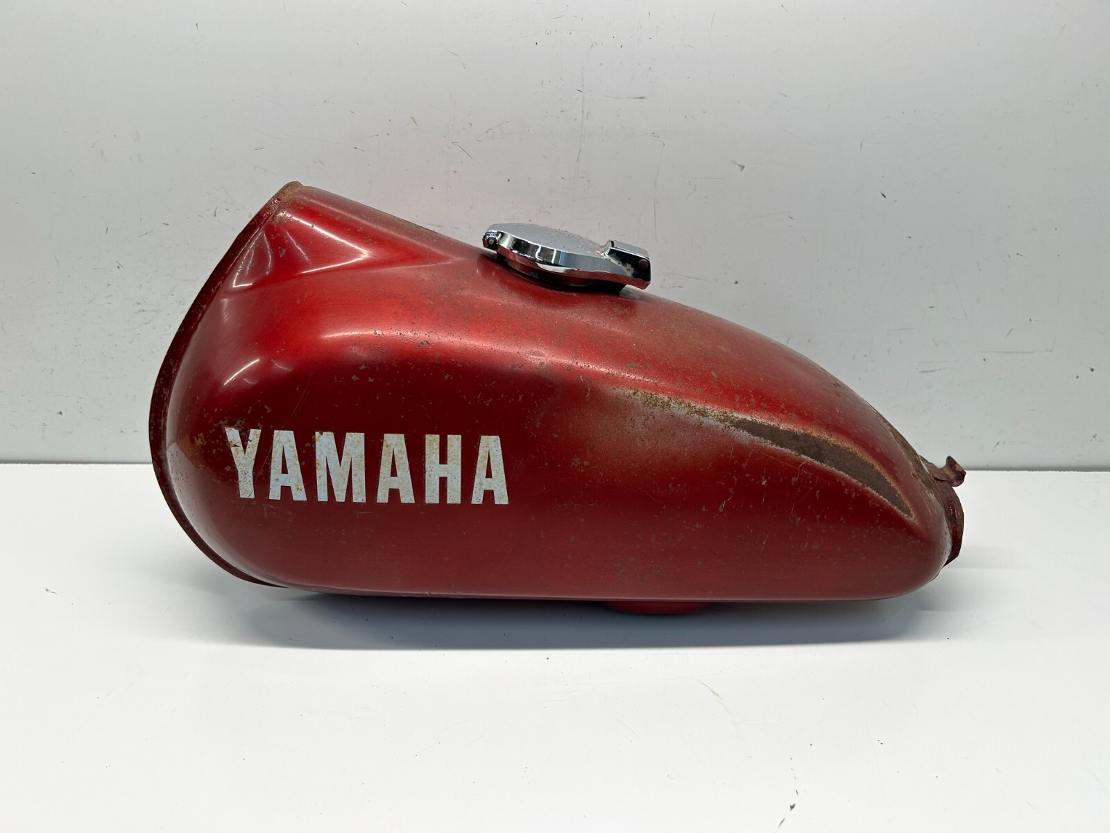 Yamaha dt125 dt 125 Gas Tank / Fuel Tank + Cap (74 DT125A) | eBay