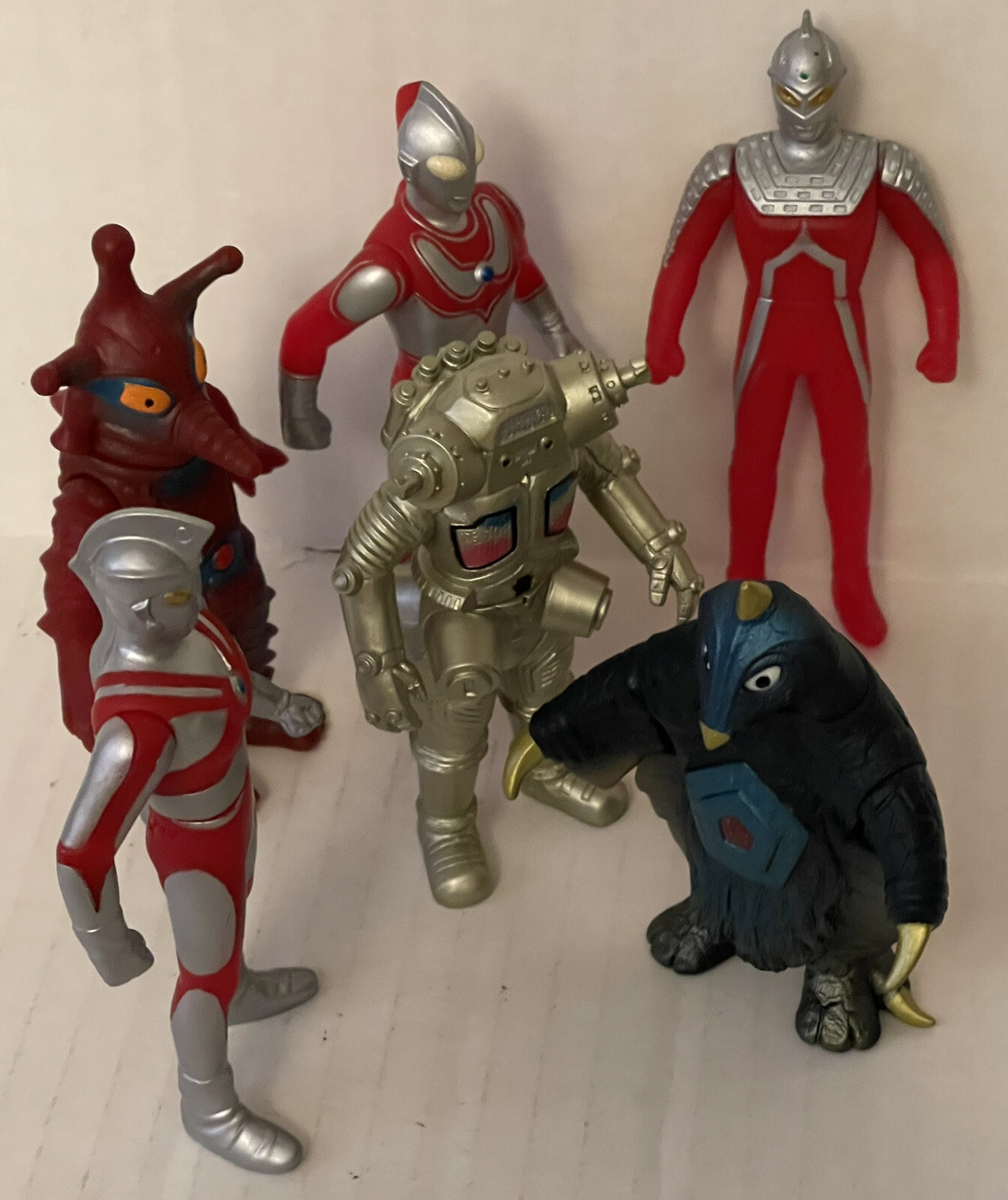 Vintage BANDAI Japan Ultraman Series Small Vinyl Mini Figures Set of 6 ...