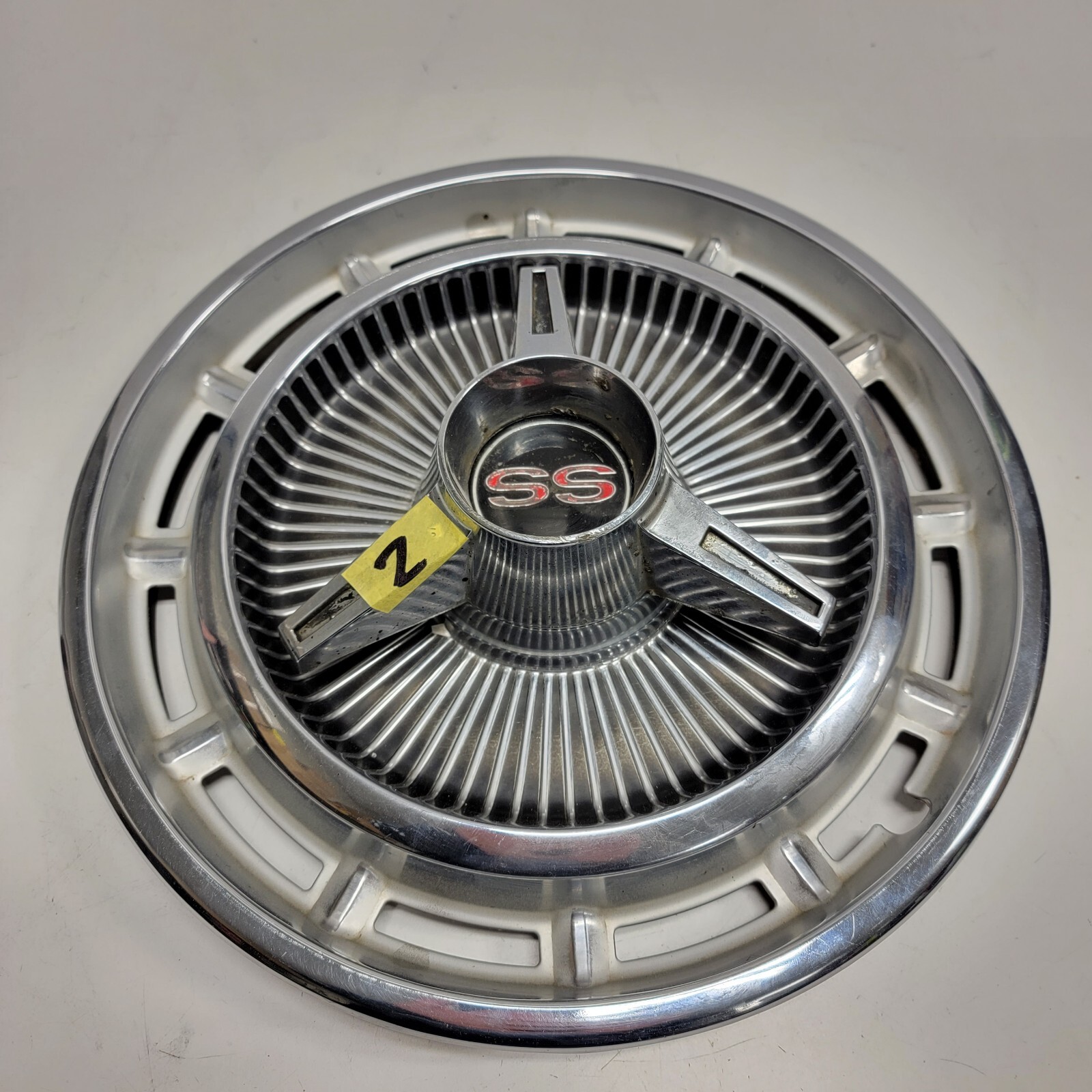 14" Chevrolet SS Spinner OEM Rim Hubcap Impala Chevelle Super Sport ...