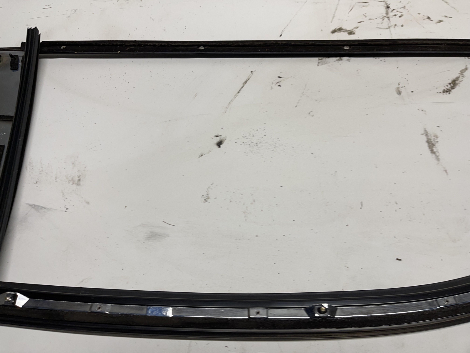 1992-2000 Lexus SC300 SC400 Passenger Right Window Bracket Trim ...