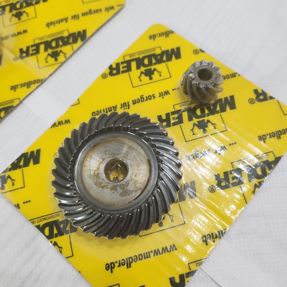 MÄDLER ( Maedler ) Bevel Gears Steel Spiral Tooth Module 1.3 Ratio 3:1 ...