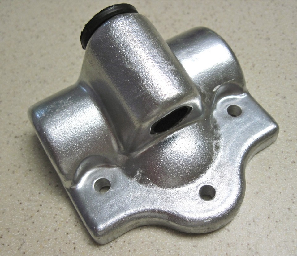 2 Aluminum Boat Oar Lock Sockets Round Gunnel Jon Duck Fishing Rowboats ...