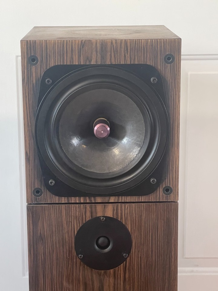 Vintage NAIM AUDIO CREDO FLOORSTANDING LOUDSPEAKERS matched pair | eBay