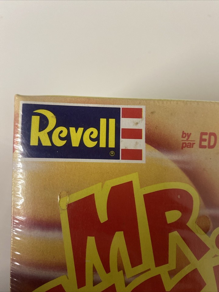 Revell Ed "Big Daddy" Roth MR. GASSER Model Kit 6197 SEALED NIB 1990 ...