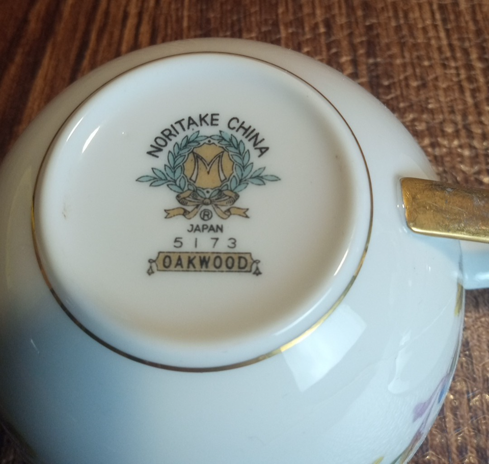 NORITAKE JAPAN #5173 OAKWOOD BLUE ACORNS 2 Tea Cups & 4 Saucers | eBay