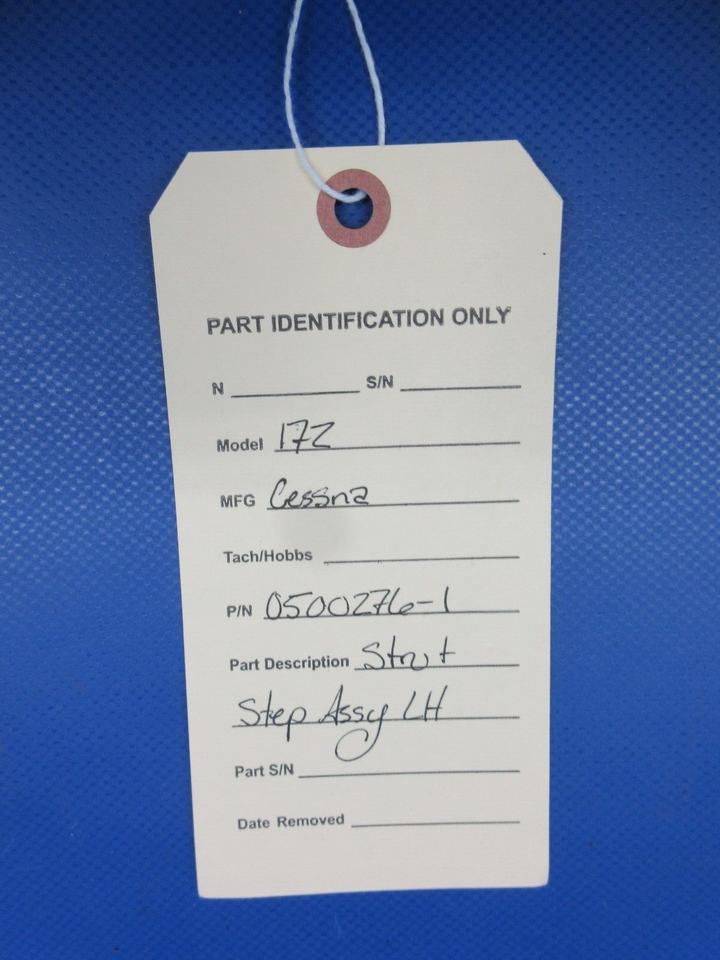 Cessna 172 Strut Step Assy LH P/N 0500276-1 (0324-693) | eBay