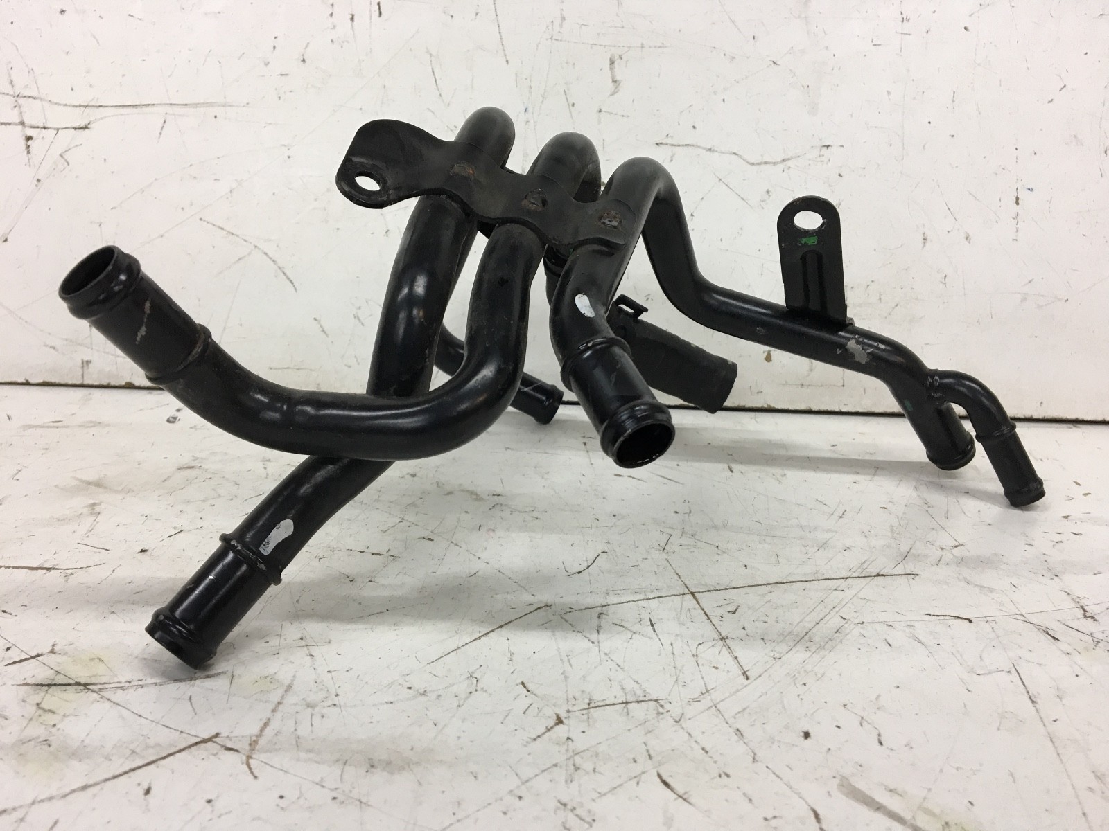VW GOLF MK7 AUDI A3 8V 2013-17 1.6 TDI WATER COOLANT PIPE METAL HOSE ...