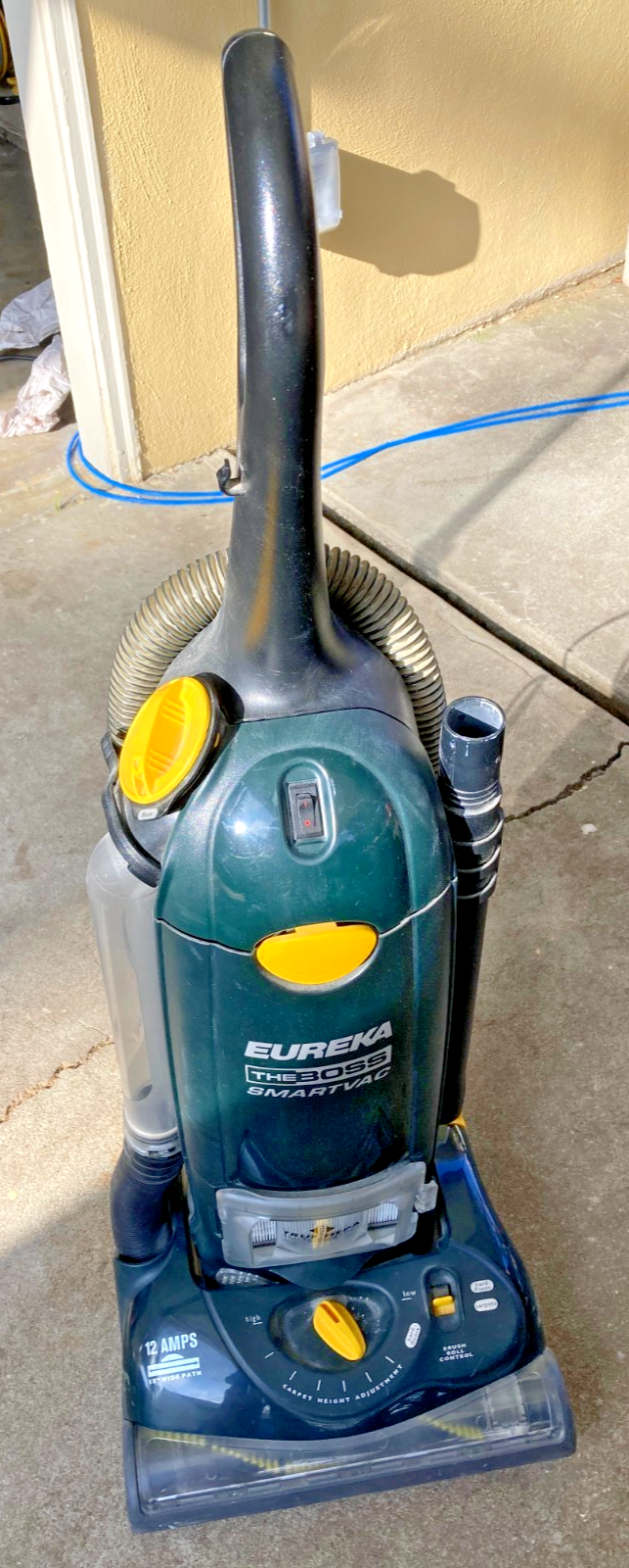 Eureka The Boss SmartVac 4870 Upright vacuum cleaner | eBay