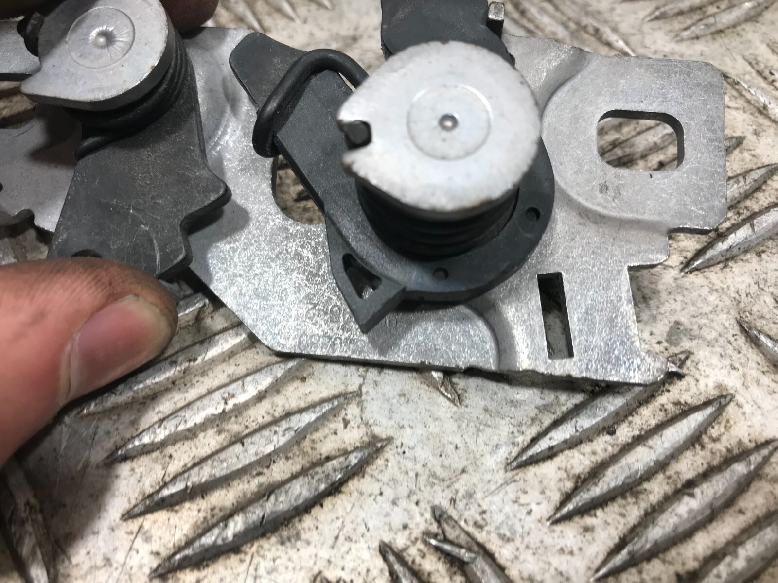 PEUGEOT Expert CITROEN DISPATCH 2016 Bonnet Lock Catch 9808870280 for ...