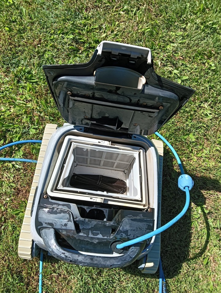 Maytronics Trident Hydro Robotic Pool Cleaner - Refurbished Motor ...
