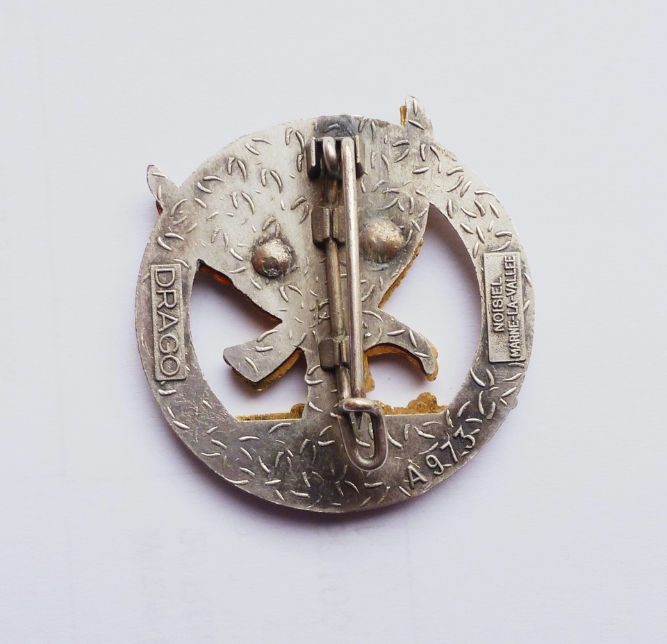 Insigne Groupe Ecole 318 de NIMES | eBay