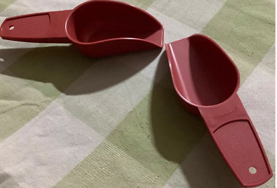 2 New Tupperware Canister Scoops for Pet food, Sugar, Flour Marroon ...