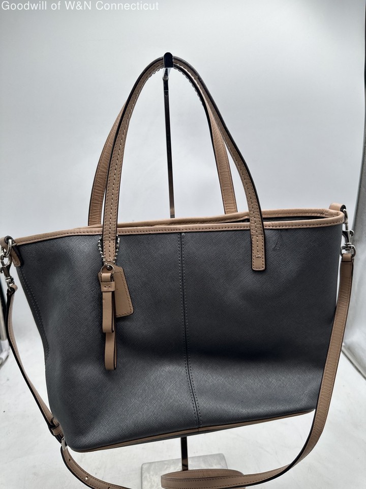 Authenticated Coach Women Gray Purse | eBay