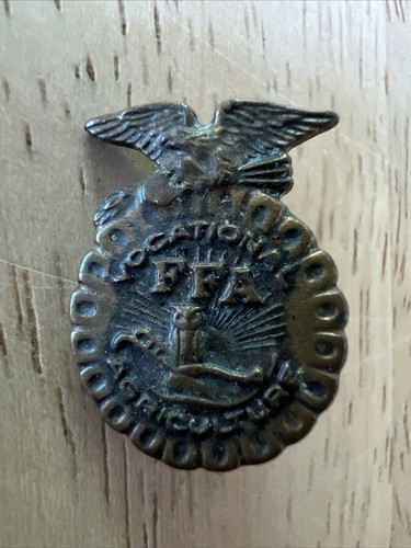 Vintage FFA Agricultural Education Lapel Pinback Future Farmers of ...
