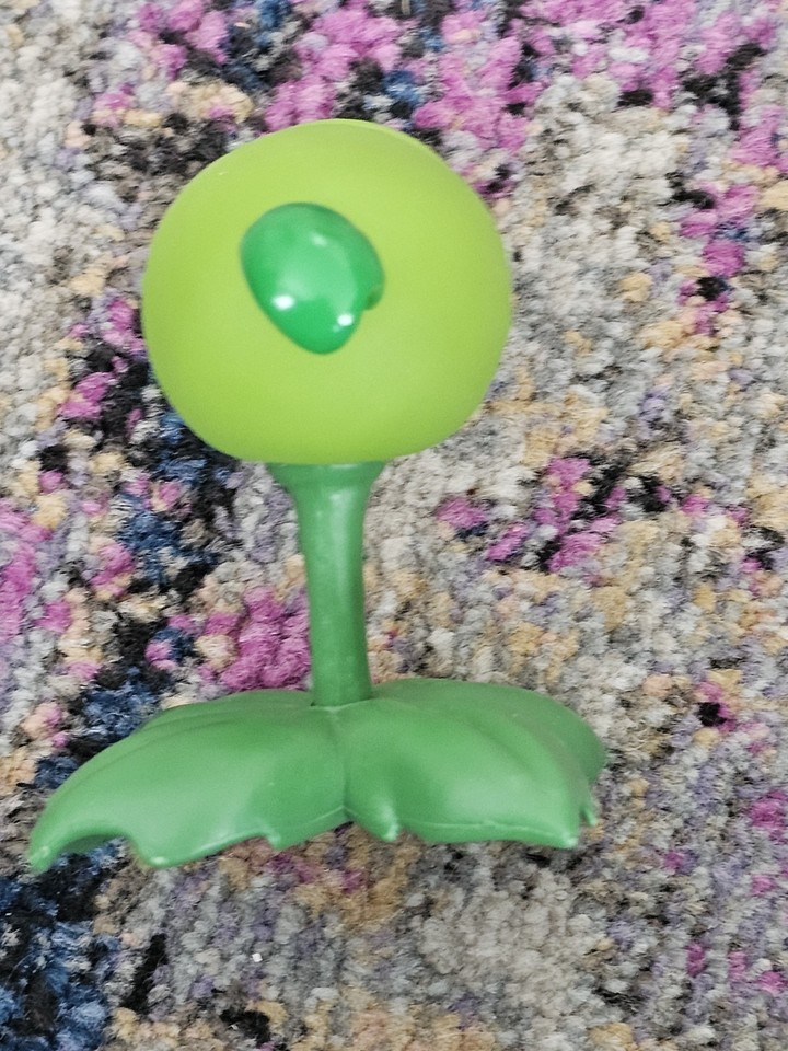 Jazwares Plants vs. Zombies Peashooter Popper Figure W Balls Toy Very ...