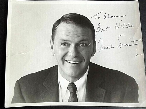 FRANK SINATRA: (ORIG VINTAGE HAND SIGN AUTOGRAPH PHOTO) SIGN IN THE 70 ...