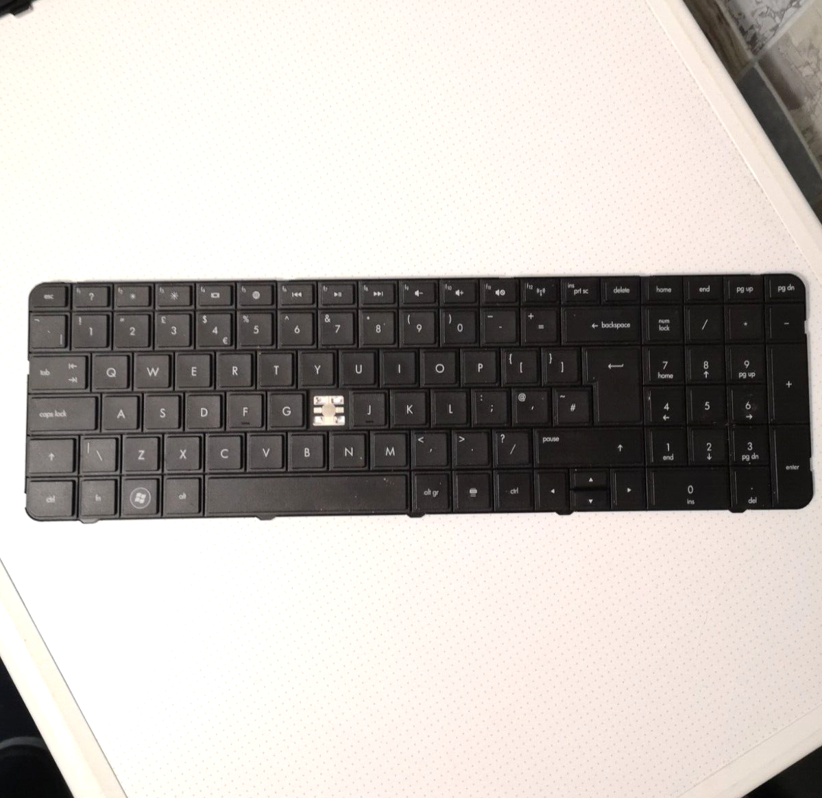 HP Pavilion G7 Single Keyboard Key With Hinge Clip Replacement 633736 ...