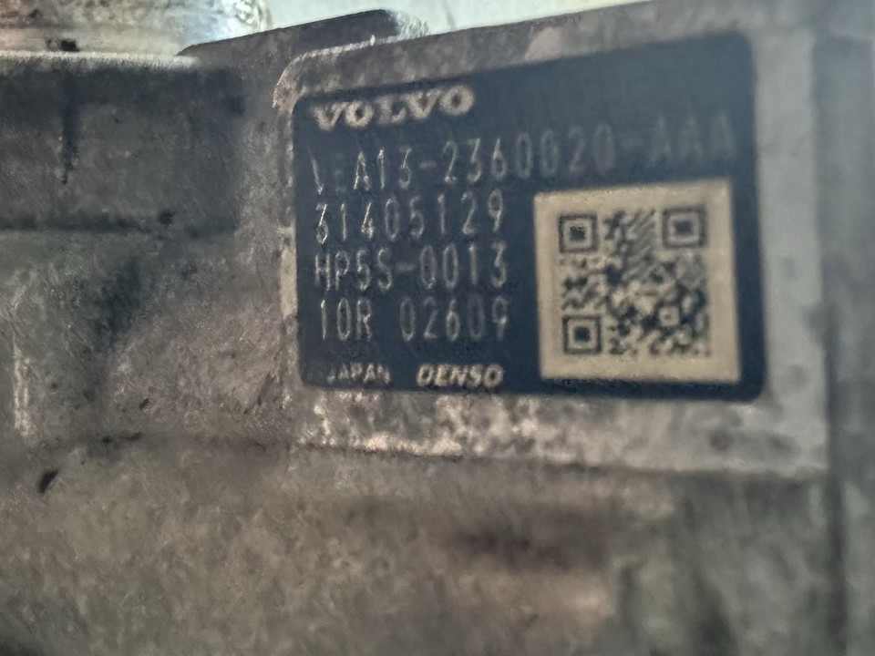 VOLVO DIESEL FUEL PUMP 31405129-36010390-36010088-31432135 | eBay UK