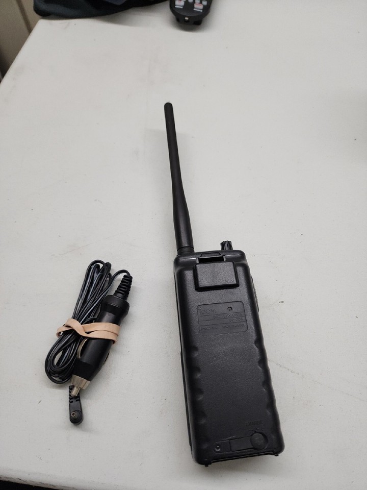 Icom IC-M3A Black Handheld Waterproof Weather VHF Marine Radio ...