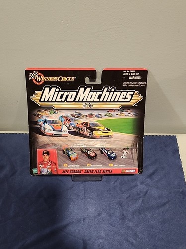 Winners Circle Micro Machines Nascar Jeff Gordon Green Flag Series 3 ...