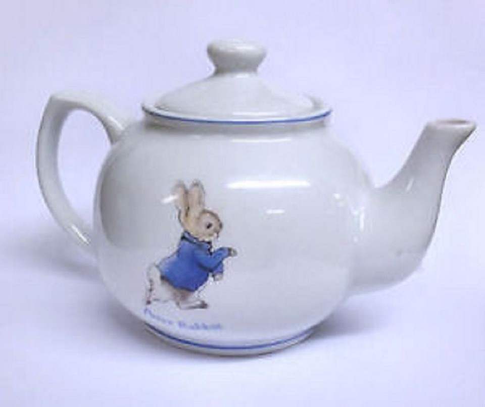Beatrix Potter Collectable Mini Teapot (Peter Rabbit) New & Sealed | eBay