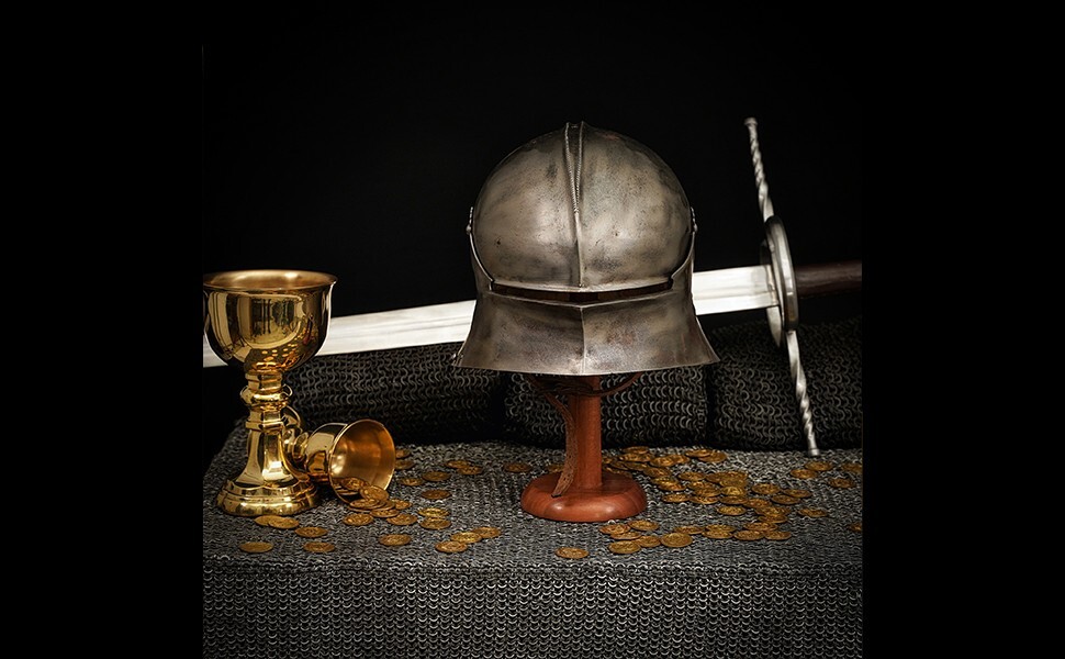 Wooden Helmet Stand for Medieval Head Armor Display Brown Wood Hat ...