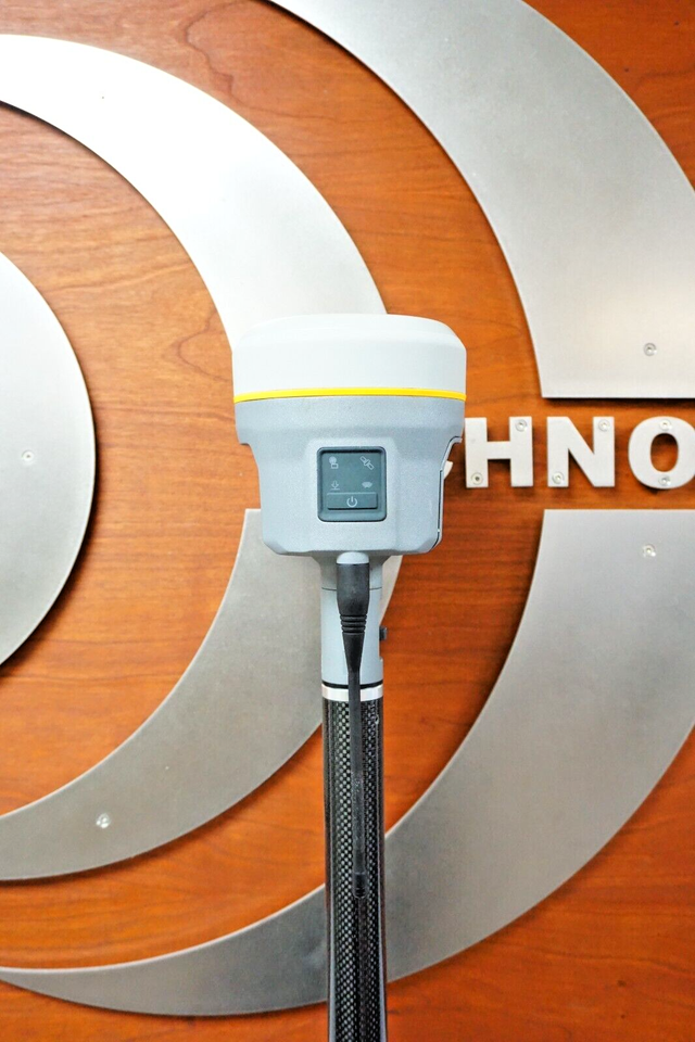 Trimble R12 L1 L2 L2c L5 GPS Glonass Galileo Bei Dou QZSS IRNSS R10 ...