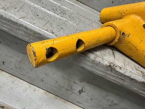 Cub Cadet 70 100 102 122 123 IH Rake And Blade Pin With Lift Casting | eBay