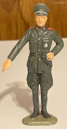 1/32 plastic WWII 1 German soldier in WW2 Officer Uniform CTS Airfix ...